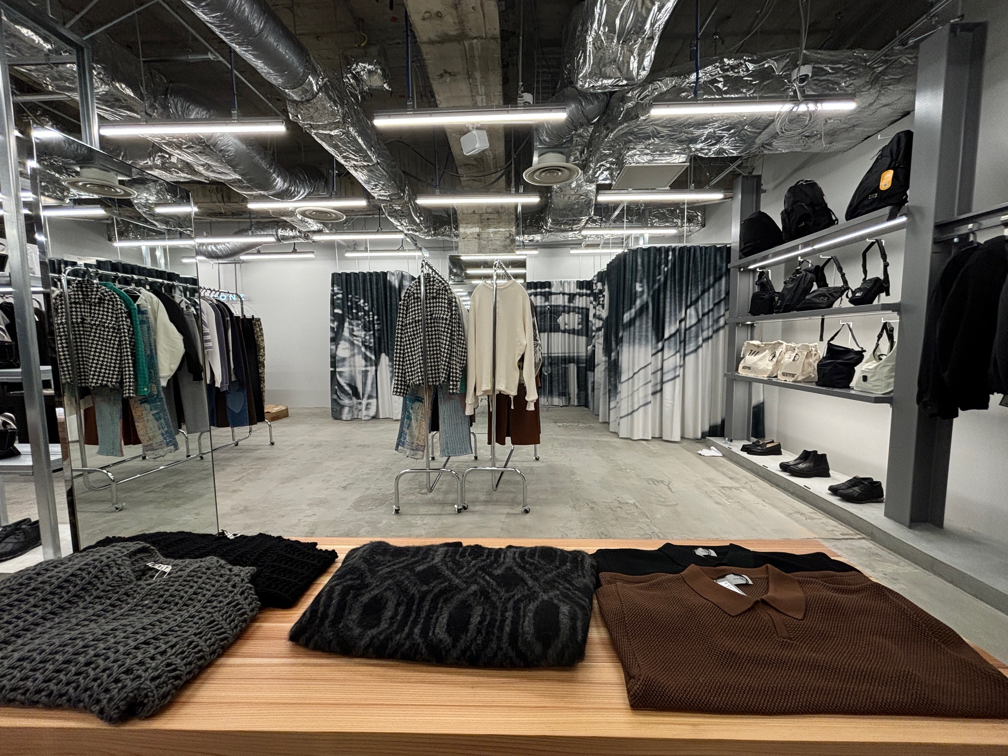 商業施設・百貨店内装工事 BOSCO ボスコ | CONZ | 実績